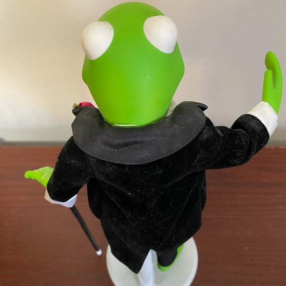 Brass Key | Toys | The Muppets Kermit 2 Porcelain Doll With Stand ...